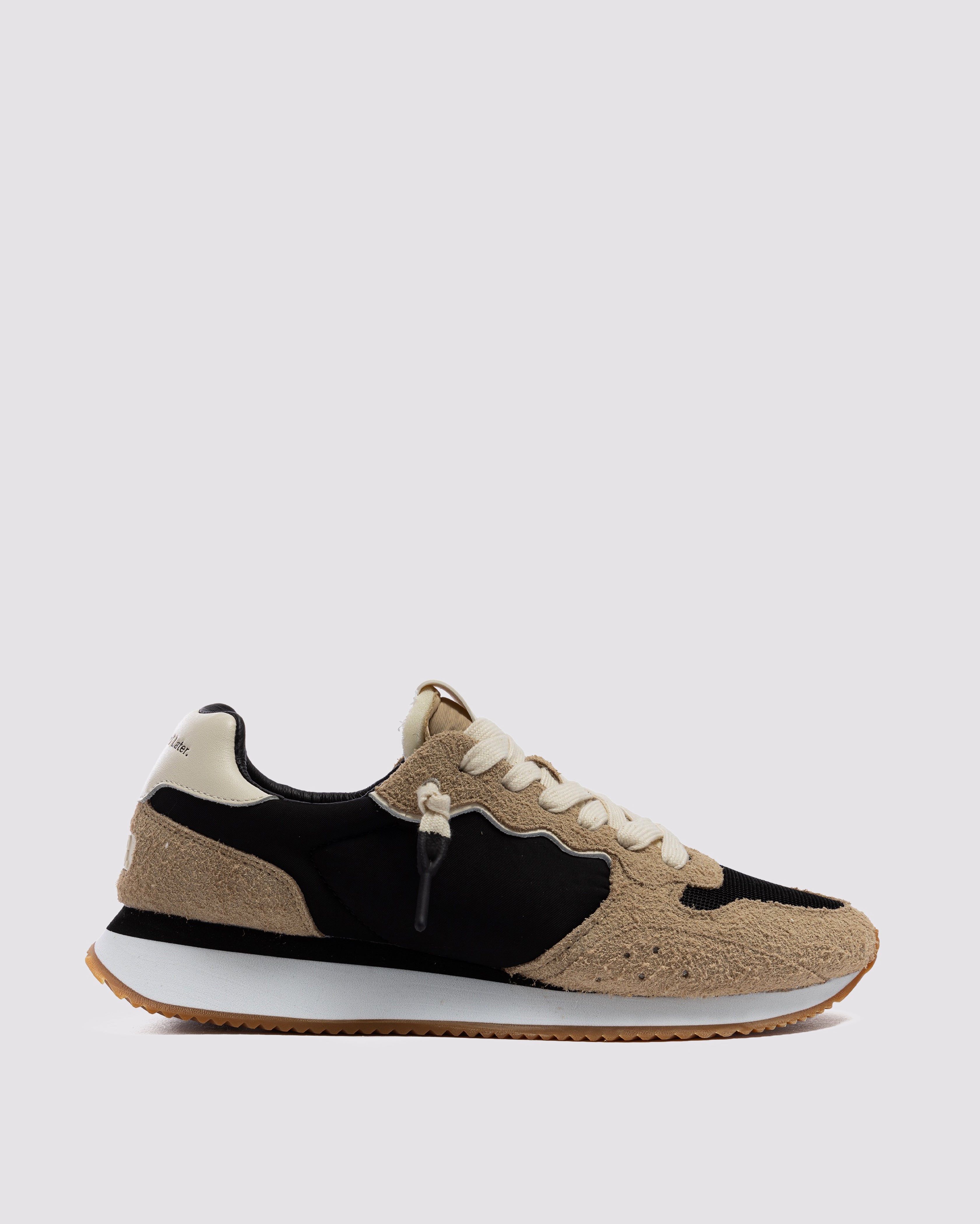Jesse Black- Men's Low-Top Black Retro Runner – P448®